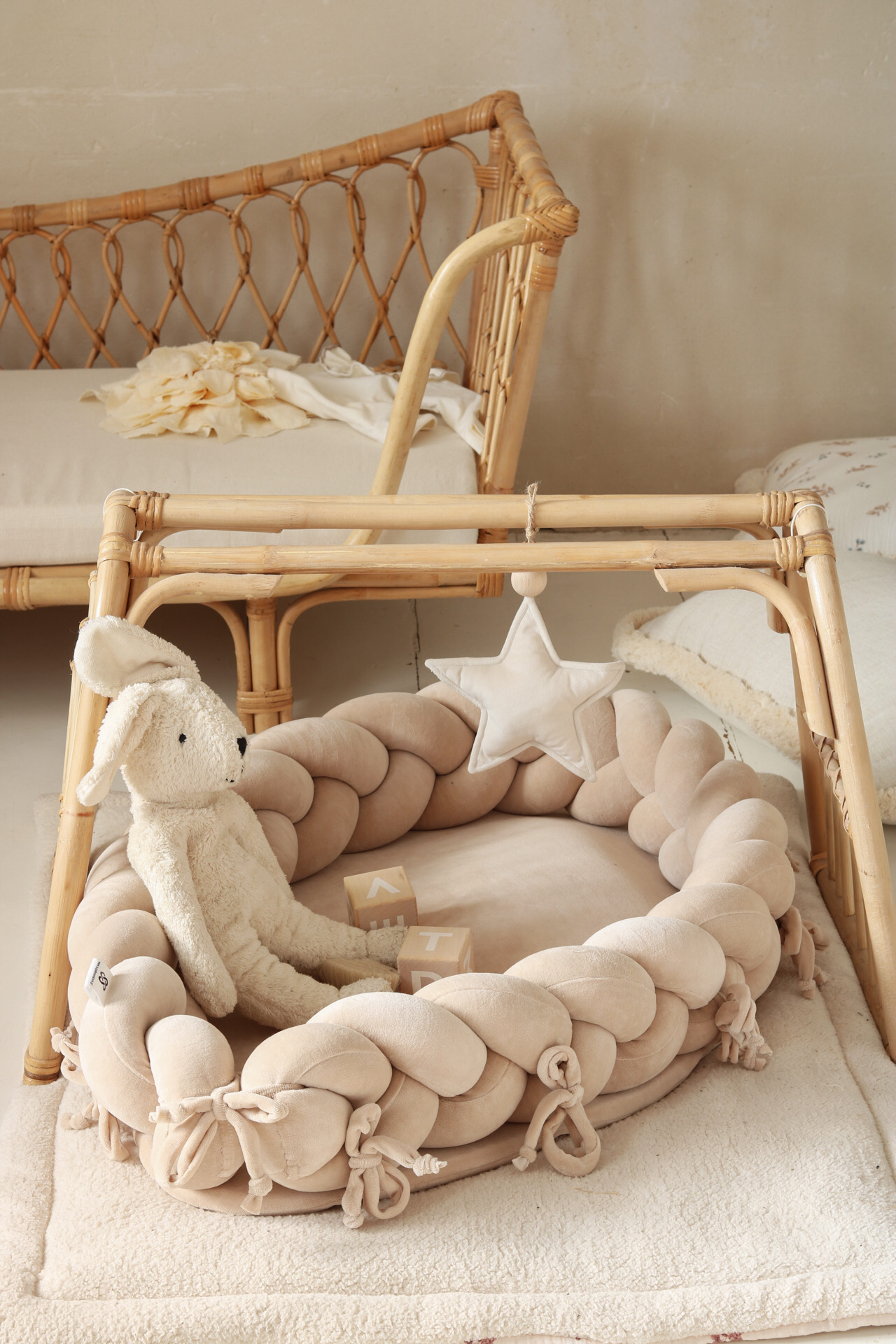 Gnijezdo za bebe 5u1 | Happy Kids